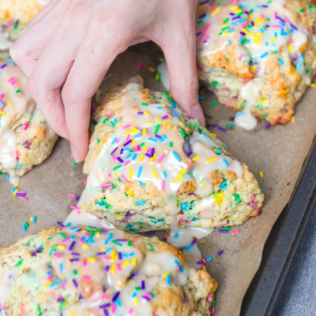 Vegan Birthday Cake Scones | Two Market Girls
